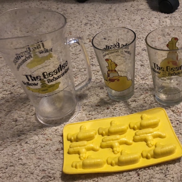 The Beatles | Dining | The Beatles Yellow Submarine Gift Pack Pitcher 2 ...